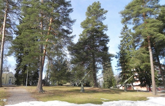 Hennalan varuskunta-alue siirtyi siviilikäyttöön - Omalähiö